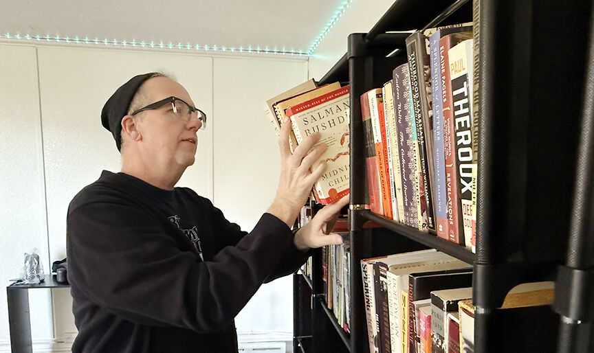 Atteberry opening Colossus Books | News | timescitizen.com