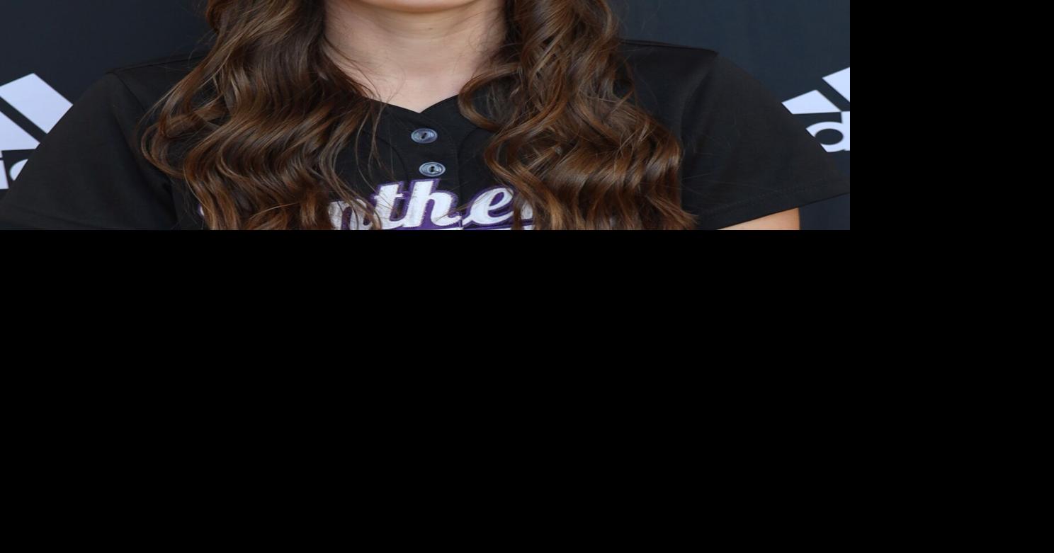 Bats come out in pair of wins | Sports | timescitizen.com