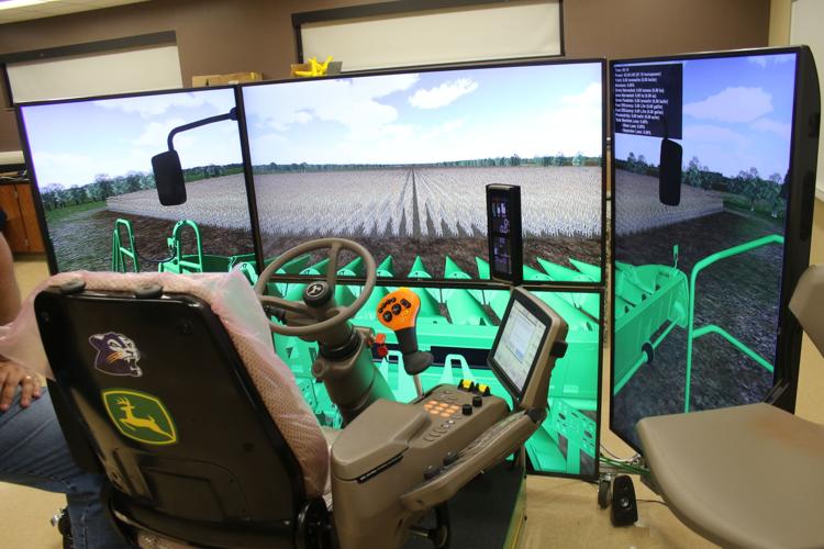New combine simulator keeps ECC Ag on the edge | | timescitizen.com