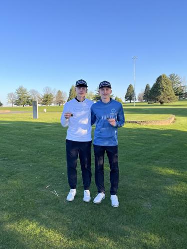 Low individual rounds lead to team victory on links | Sports ...