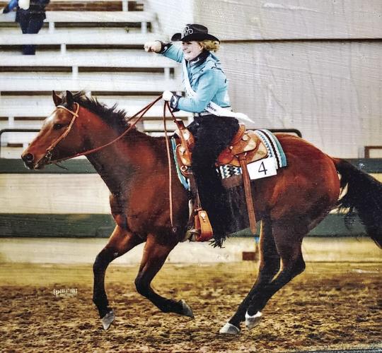 Larson crowned Iowa Horse Fair Cowgirl Queen | News | timescitizen.com