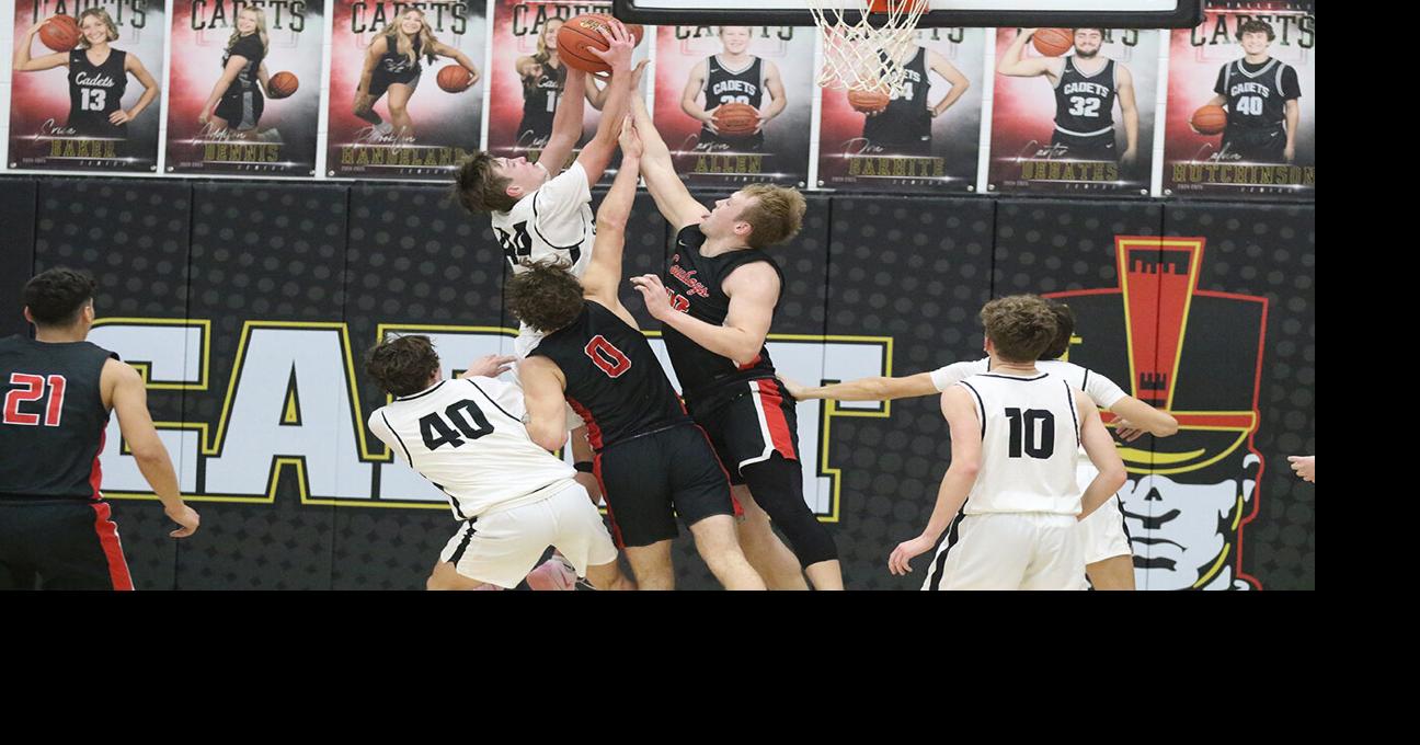 Hosts hold off late Cowboy charge, secure season sweep | Sports ...