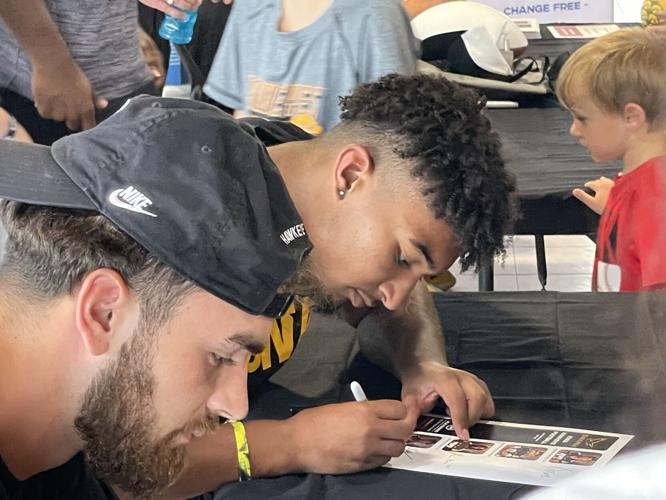 Sharar part of Hawkeye Swarm in Scenic City | Sports | timescitizen.com