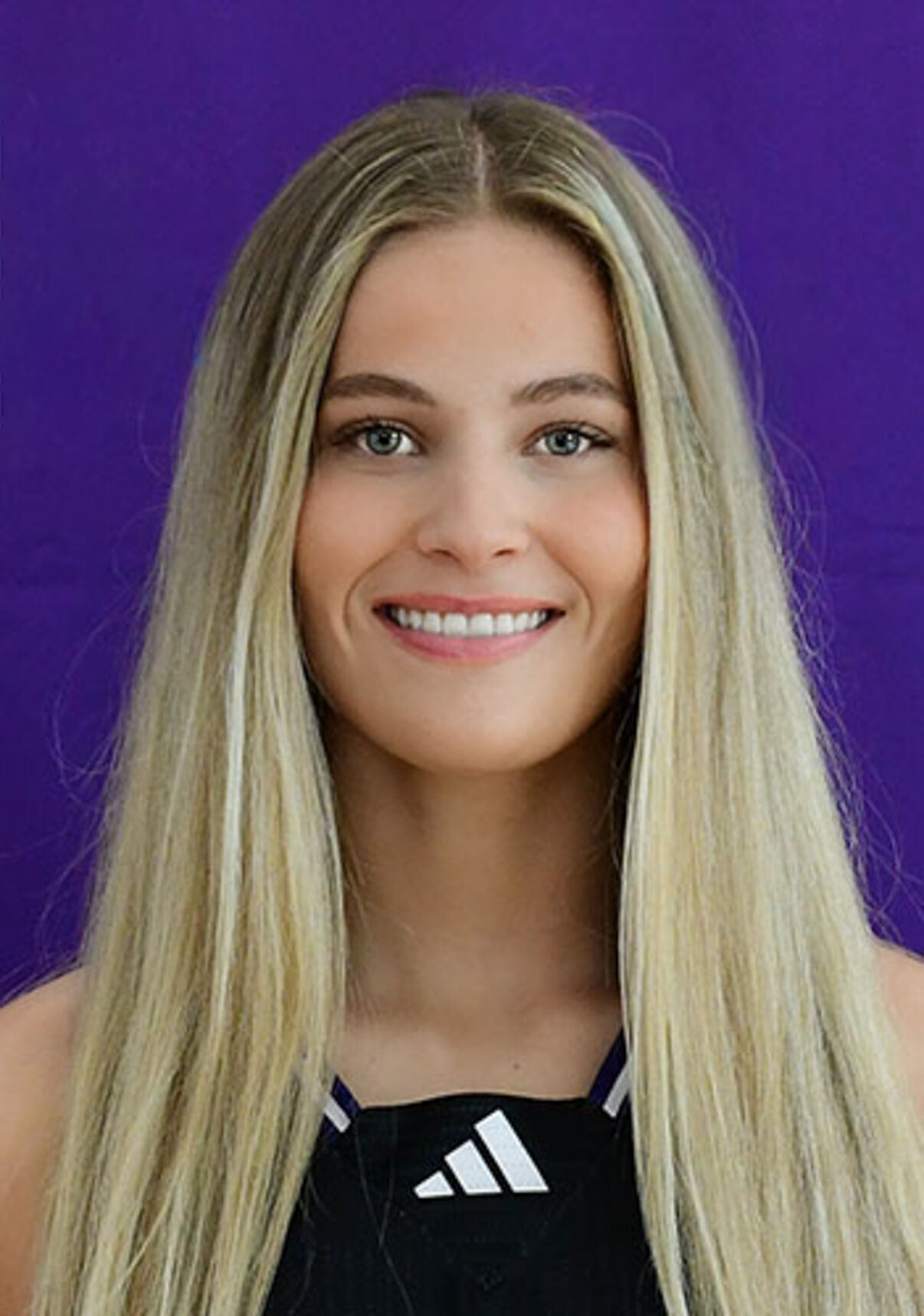 Hosts drain 10 triples in victory | Sports | timescitizen.com