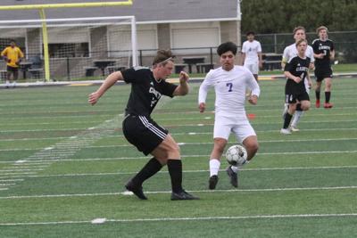 Third-ranked Lynx pulls away in second half, 8-1 | Sports ...