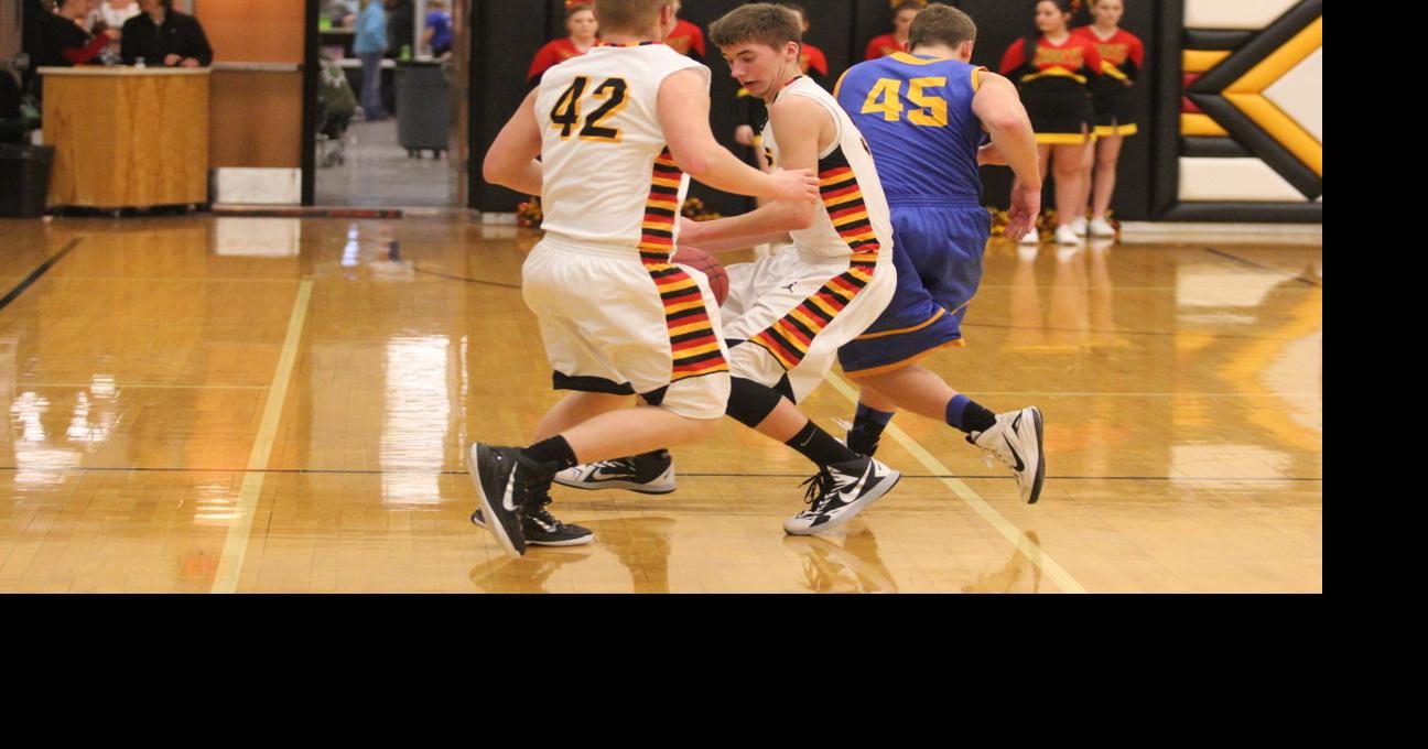 Wildcats shred IF-A defense in big win | Sports | timescitizen.com