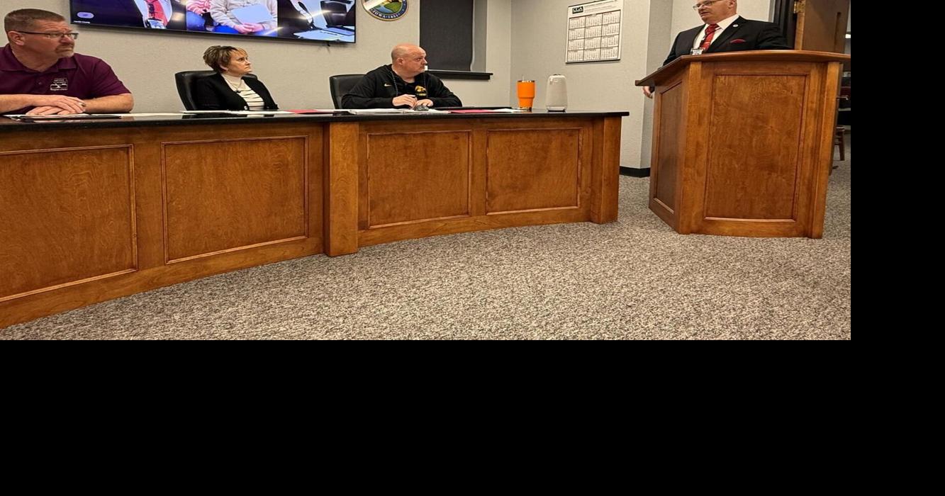 Sups accept Craighton resignation | News | timescitizen.com