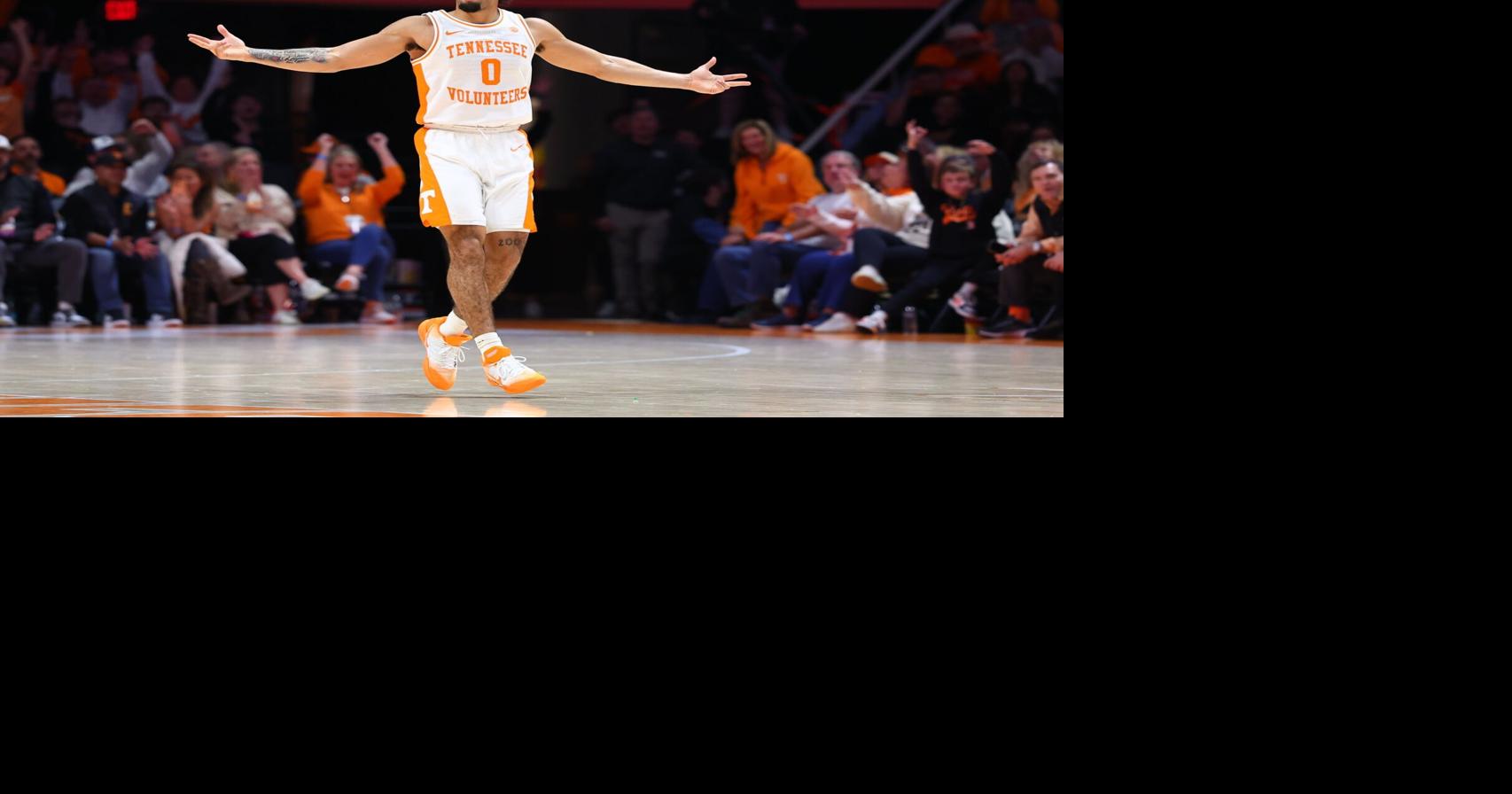 Gillespie helps Tennessee roll past Barnes' former team | Sports ...