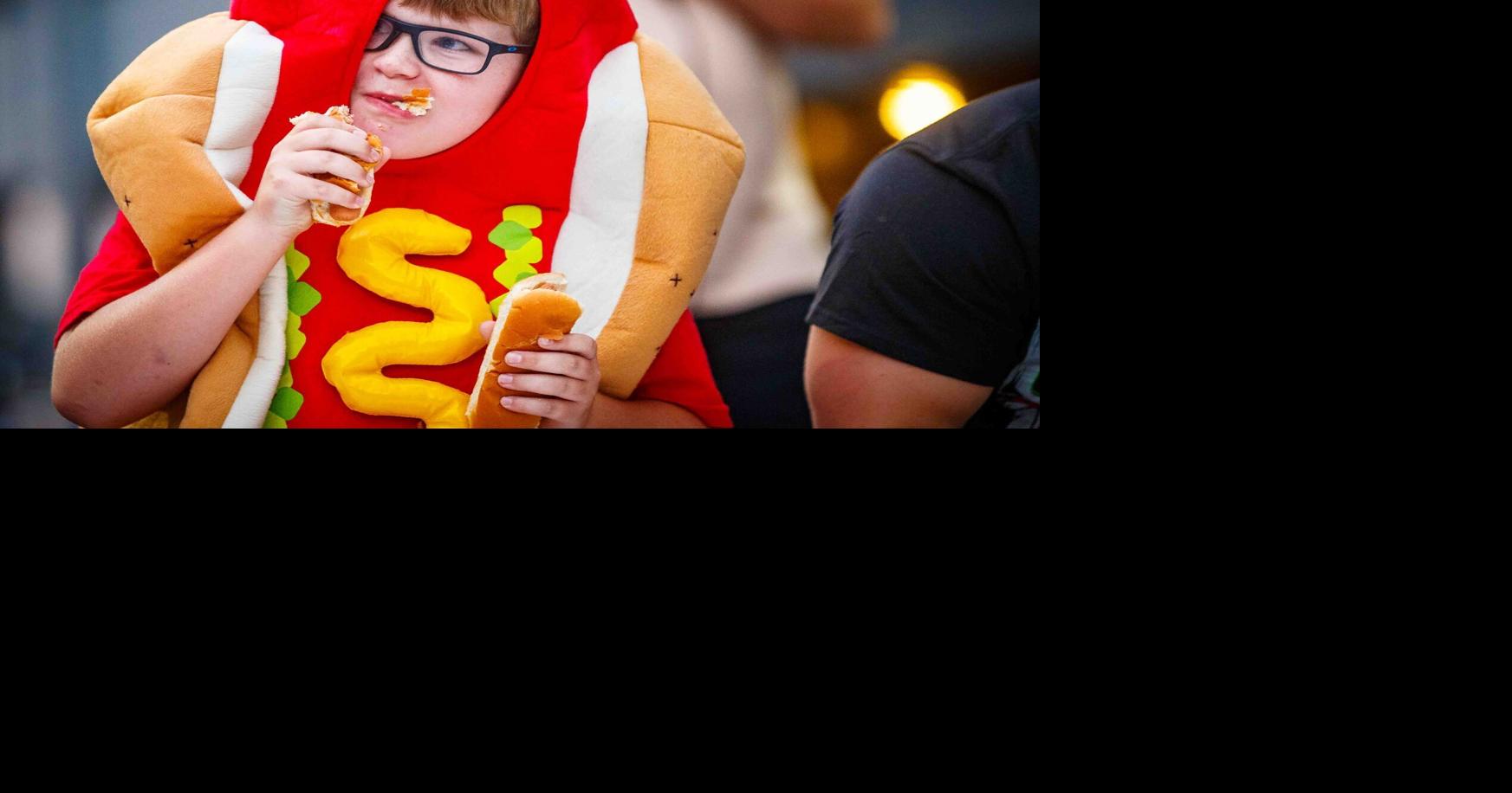 The Chicago Cafe to celebrate National Hot Dog Day | General Interest ...