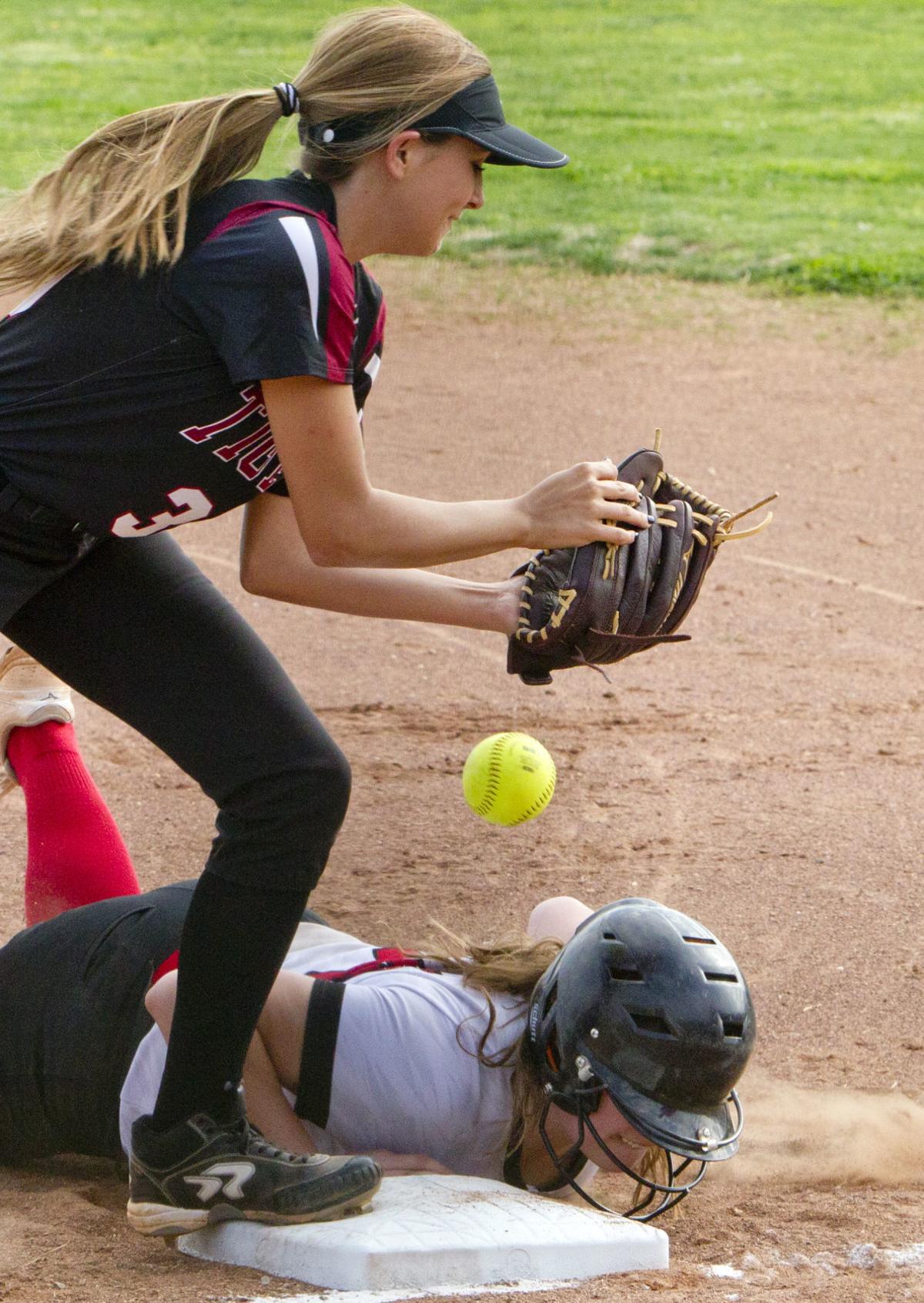 Muscle Shoals at Deshler Softball | Gallery | timesdaily.com
