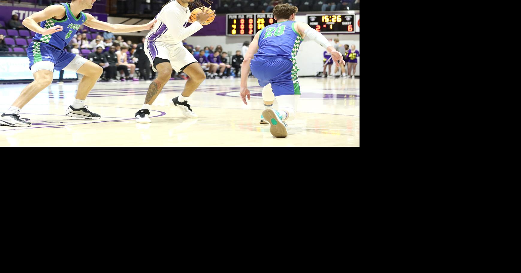 Arriving at court? UNA sophomore King starting to grow into role ...