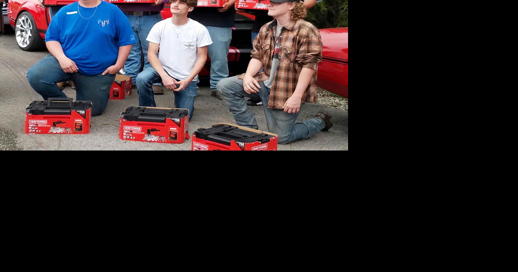 Shoals Mustangs awards auto tech students | General Interest ...
