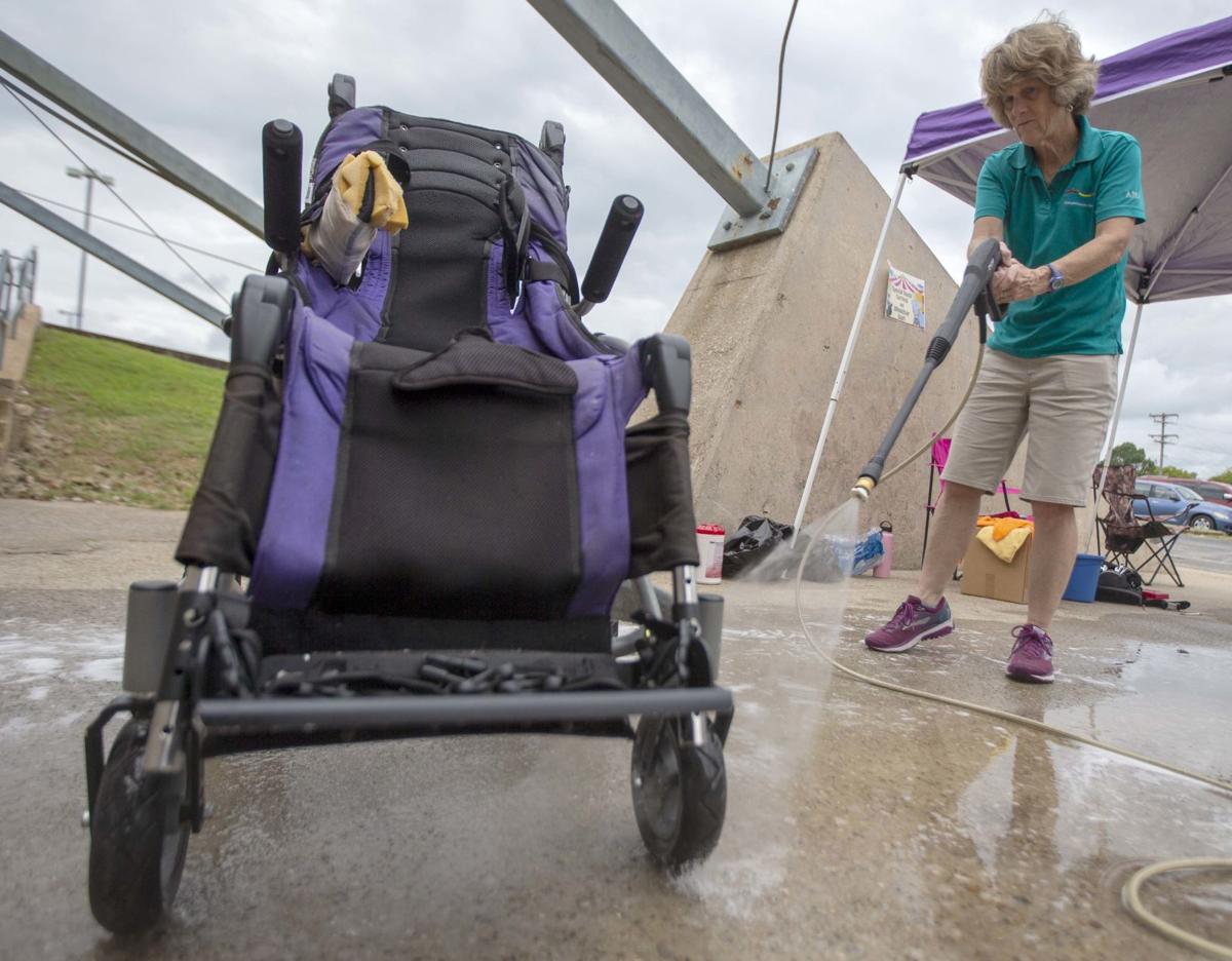 Special needs carnival and wheelchair wash | Gallery | timesdaily.com