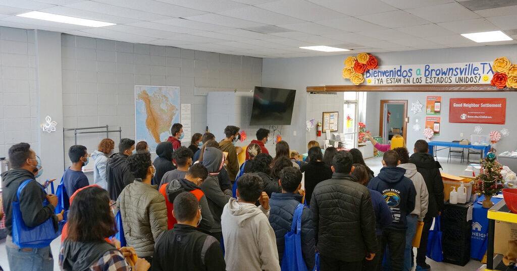 US court rejects maintaining COVID-19 asylum restrictions | Nation ...