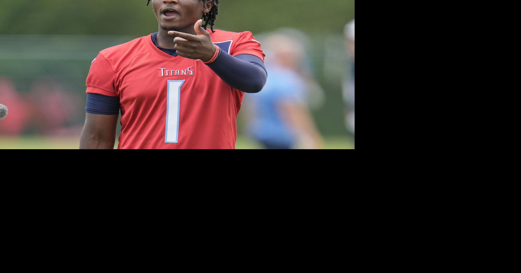 Titans' Ward talks nonstop but never misses beat | Sports | timesdaily.com