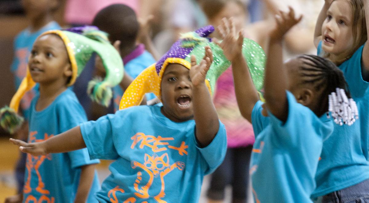 Shaun Brown and his Super Fun Show | Gallery | timesdaily.com