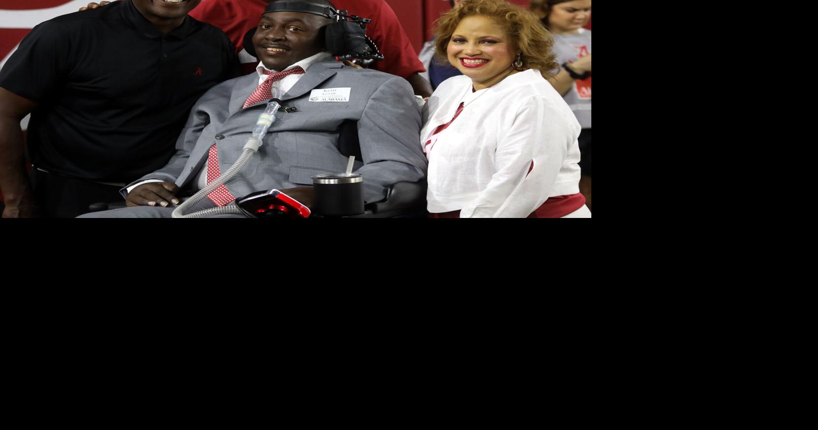 Feeling Goode: Kerry Goode honored with Bryant award during Tide's win ...