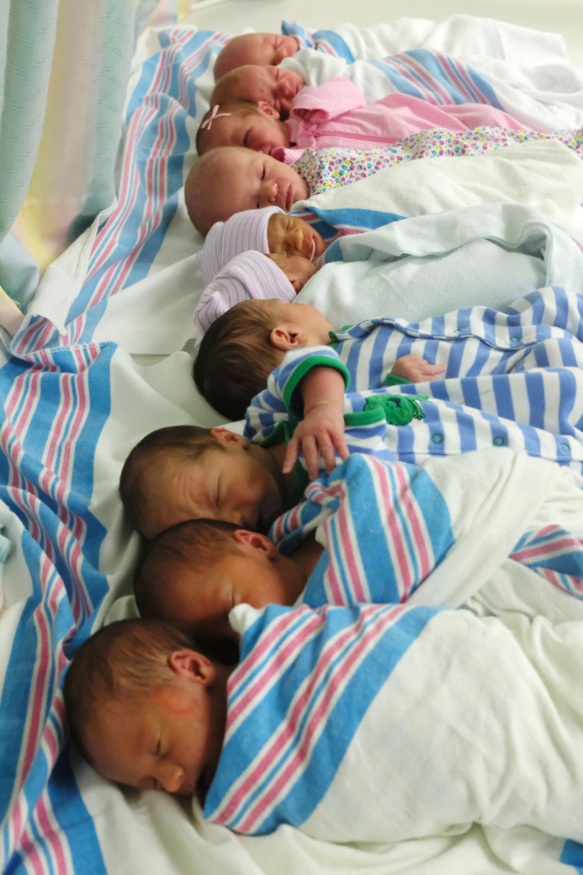 Babymania: ECM welcomes five sets of twins | Local News | timesdaily.com