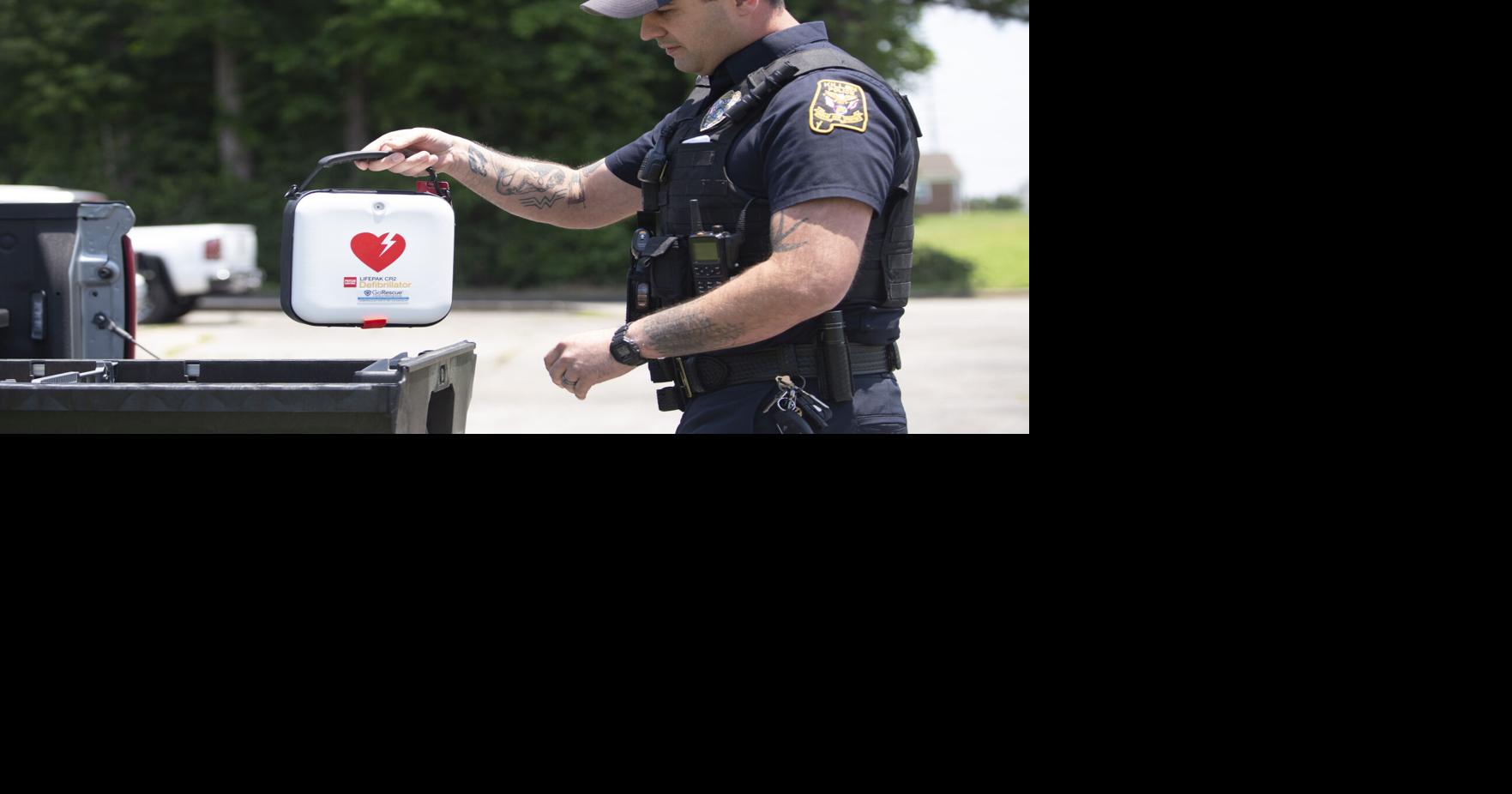 Killen Police vehicles now equipped with AEDs | Local News | timesdaily.com