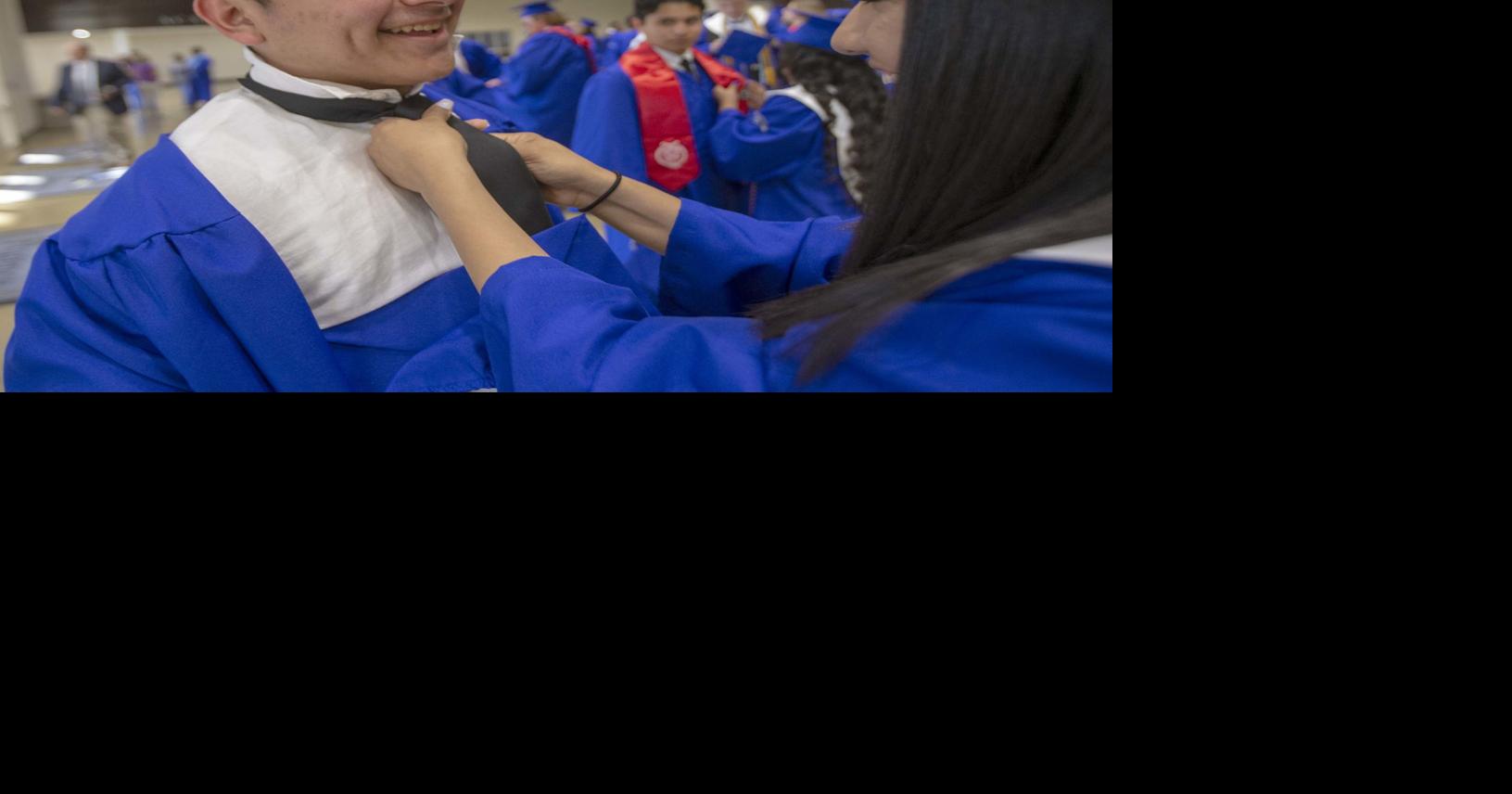 Florence graduation returns to Braly Stadium | Education | timesdaily.com