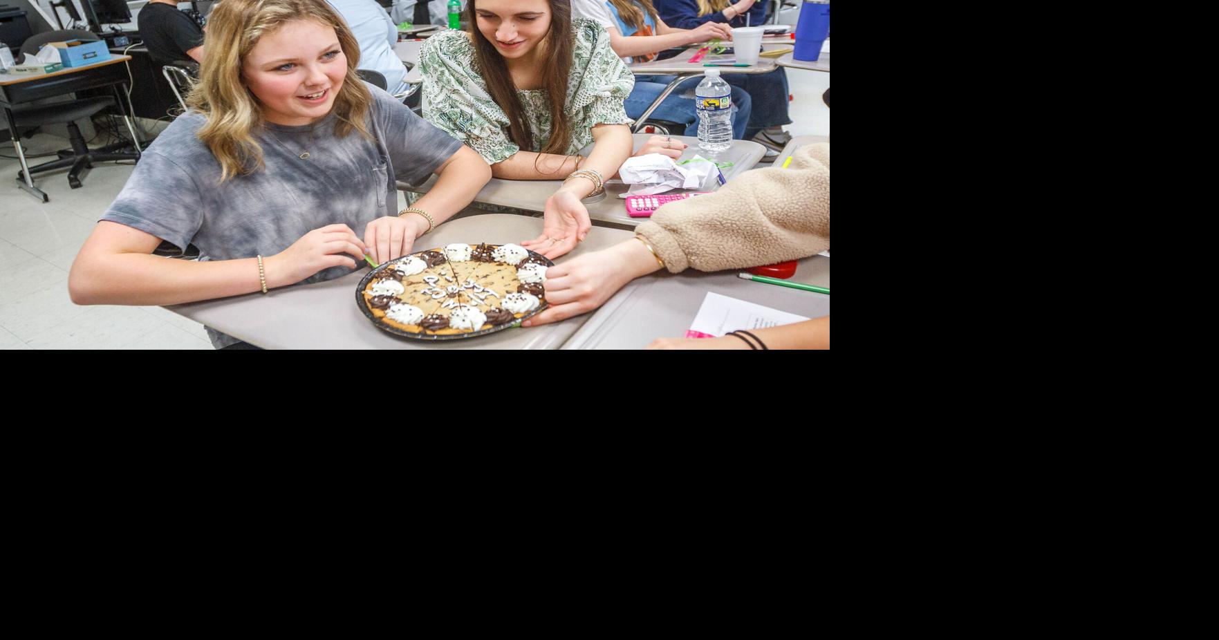 Math students solve pie for Pi | General Interest | timesdaily.com