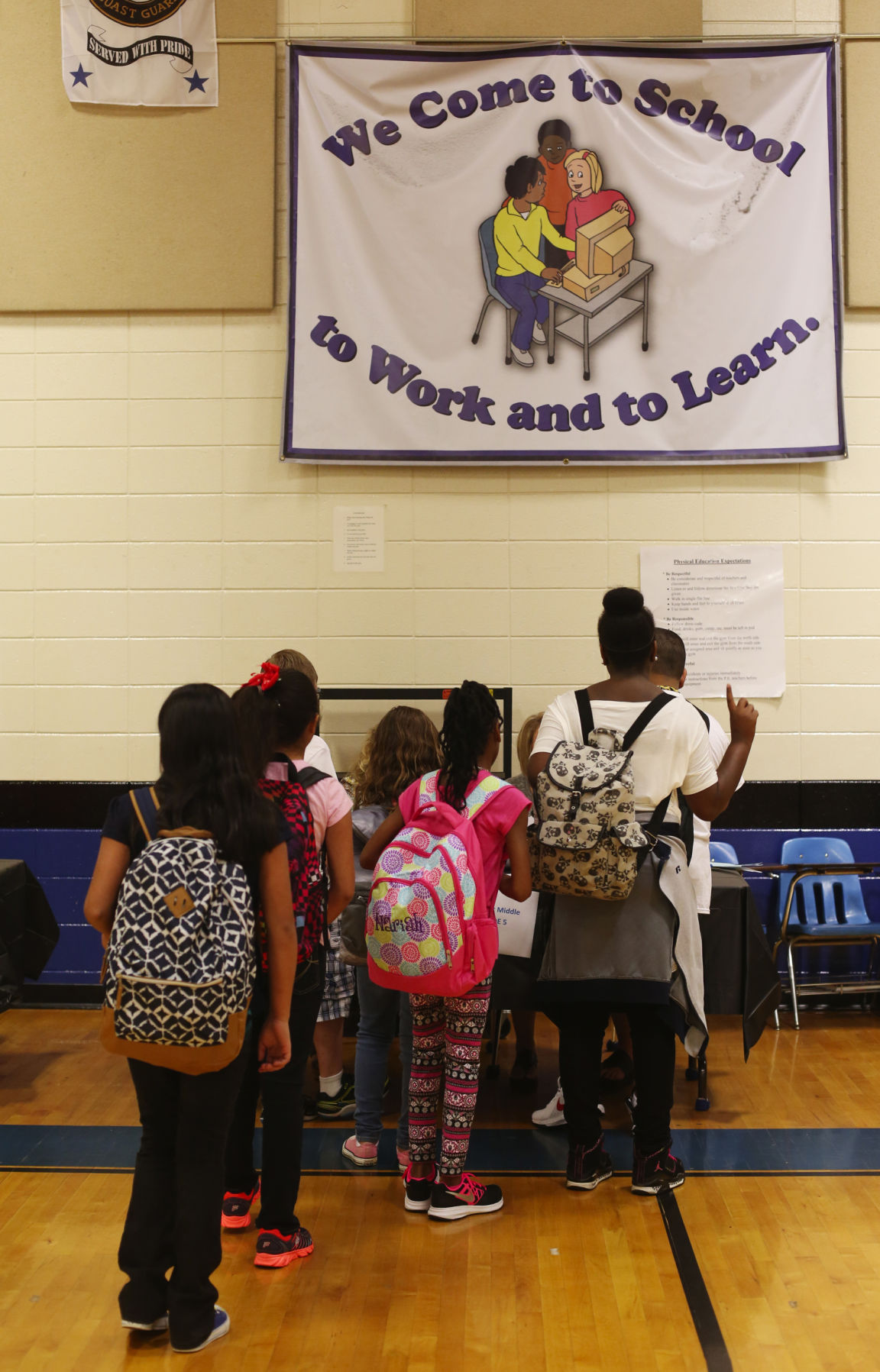 Hibbett Middle School's First Day of School | Gallery | timesdaily.com