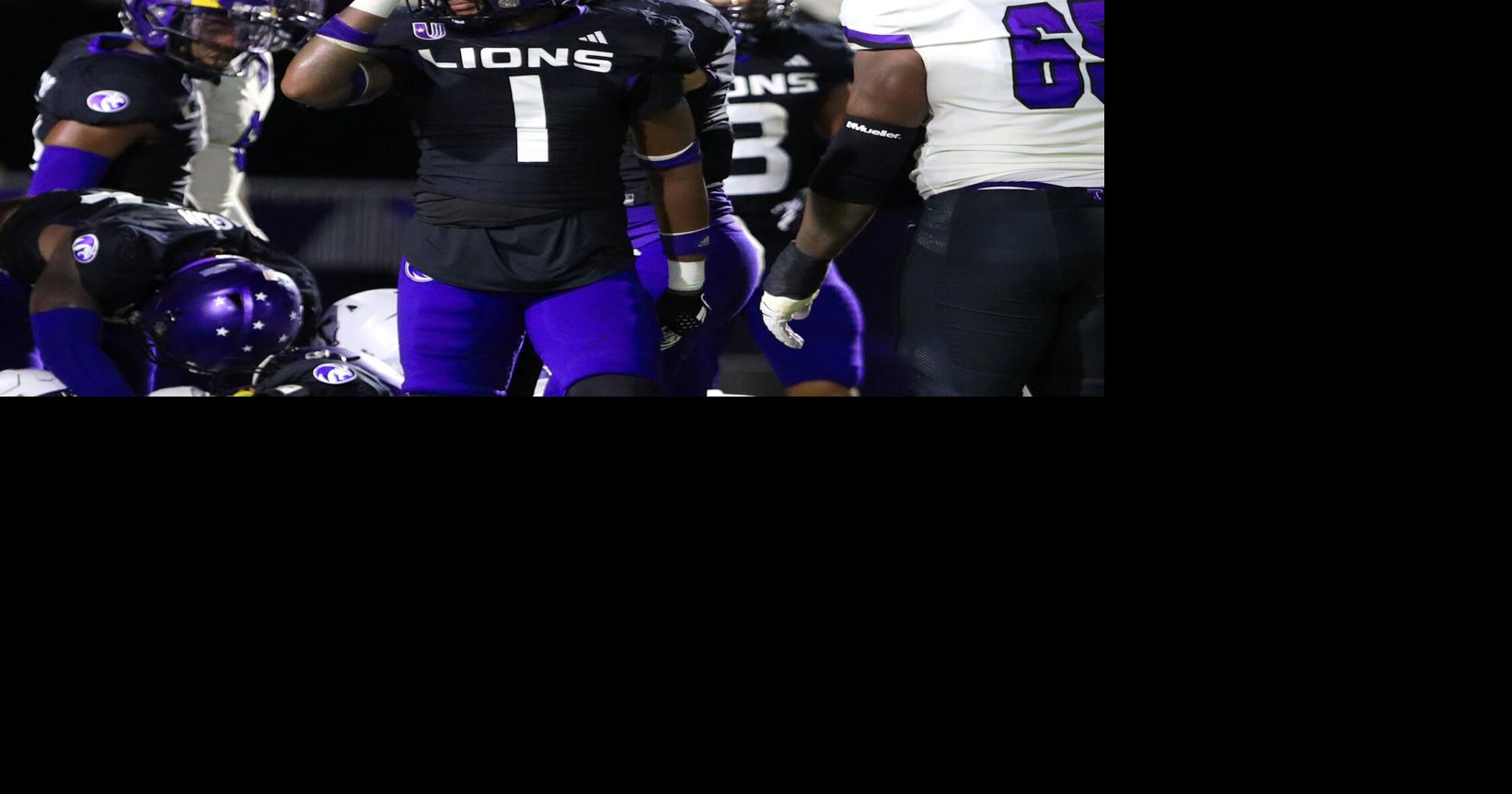 Helping hand: Having White-Schultz back benefits UNA, but there's still ...