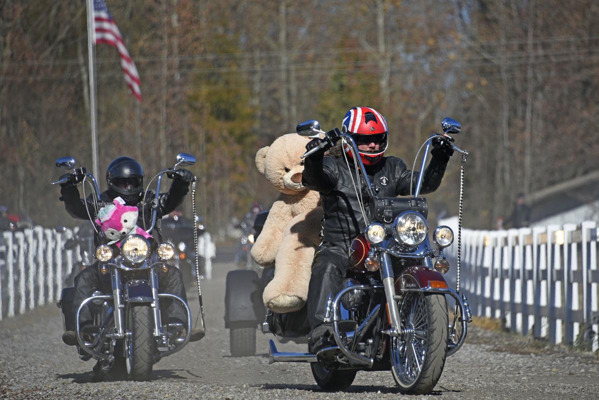 Saints Motorcycle Club Christmas Ride | Gallery | timesdaily.com