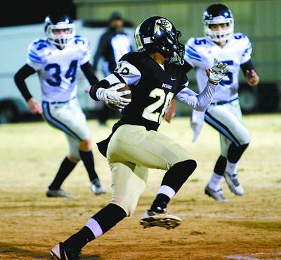 Qualls sparks Indians past Plainview | Sports | timesdaily.com