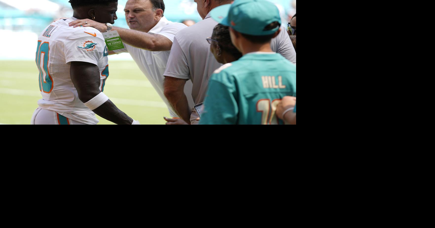 Dolphins coaches, players call footage of Hill traffic stop 'emotional ...