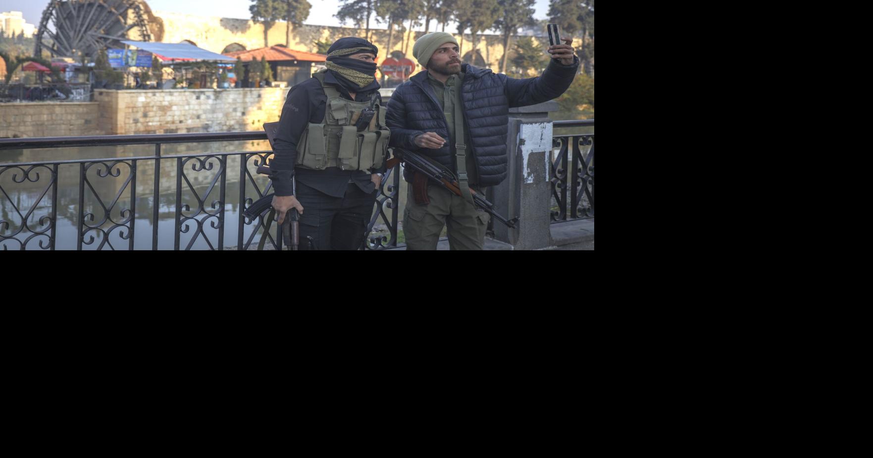 Thousands flee as Syrian insurgents advance | World | timesdaily.com