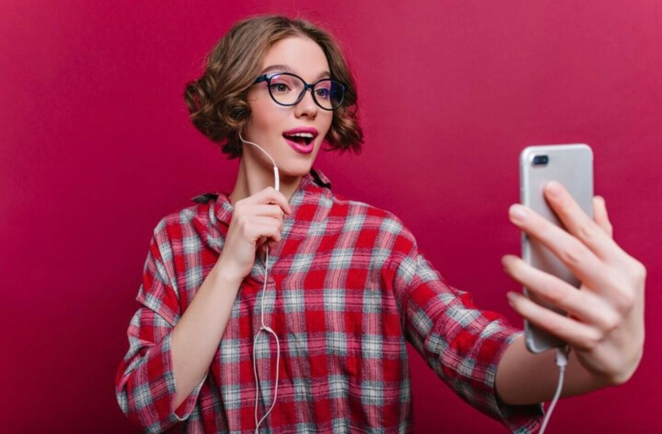 The Magic of Celebrity Video Messages: A New Trend | Sponsored Content ...