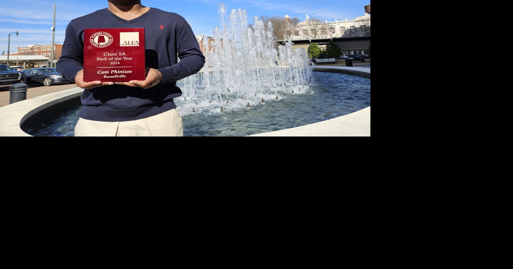 Looking for more: 5A back of the year Phinizee sets Mr. Football goal ...