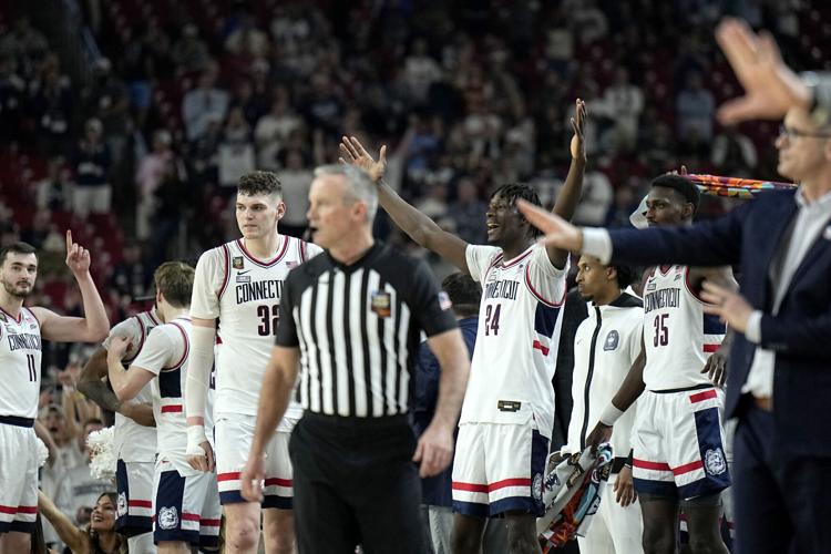 Photo gallery: Alabama vs. UConn | Gallery | timesdaily.com
