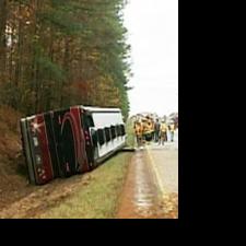 Raw Video: Death in Miley Cyrus Tour Bus Crash | Archives | timesdaily.com