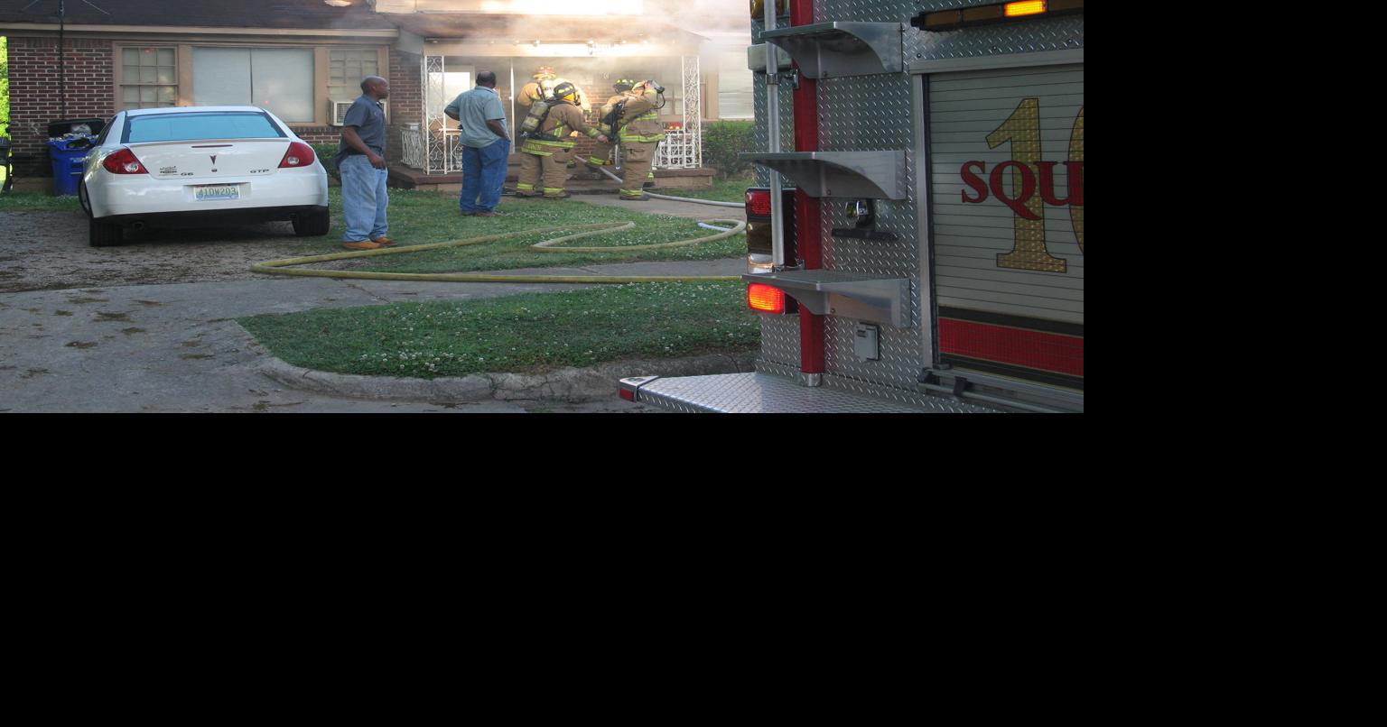 Man pulled from smoke-filled house during early morning fire | Local ...