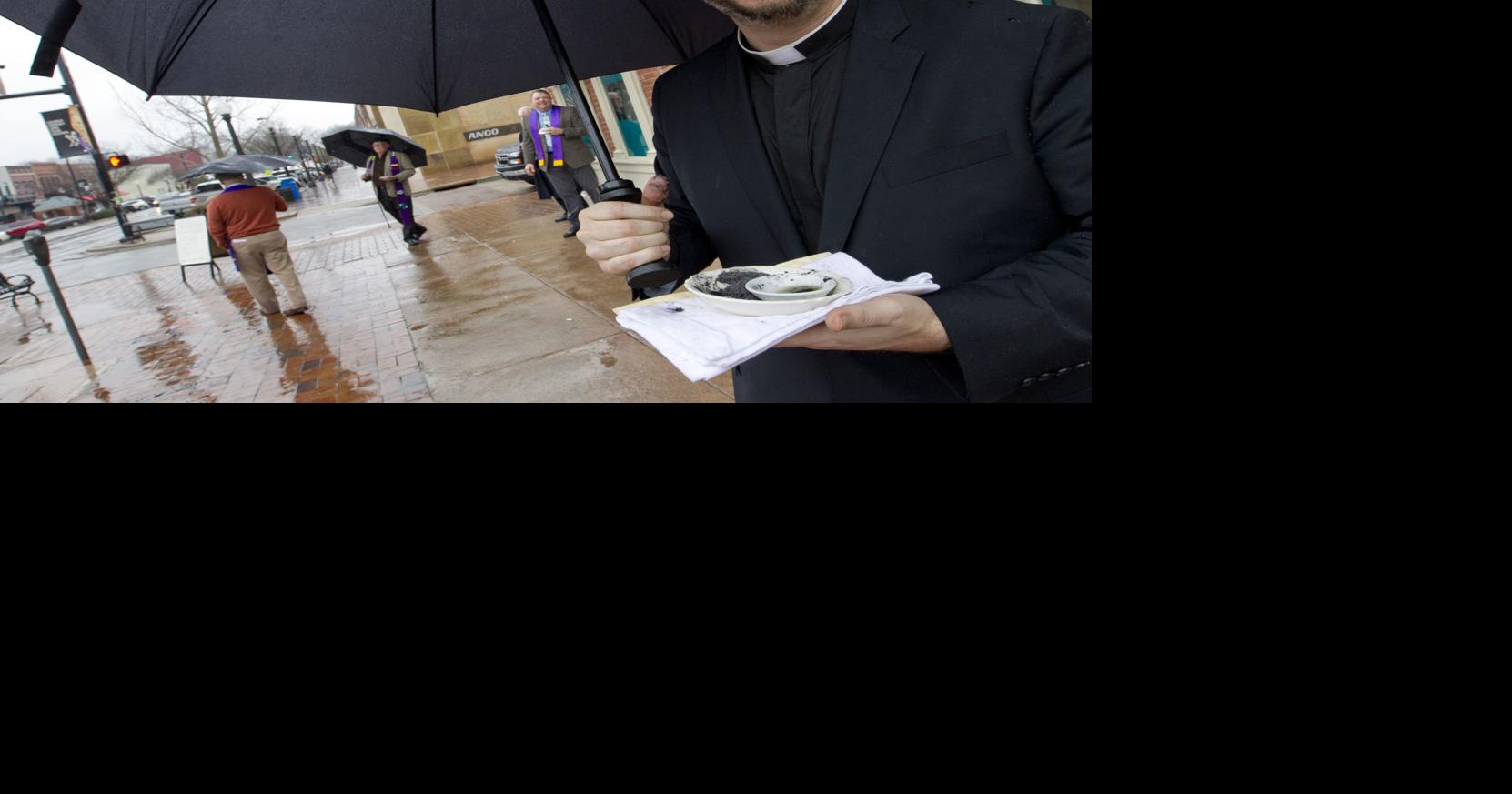 Ministers take ash distribution to the streets | Local News ...