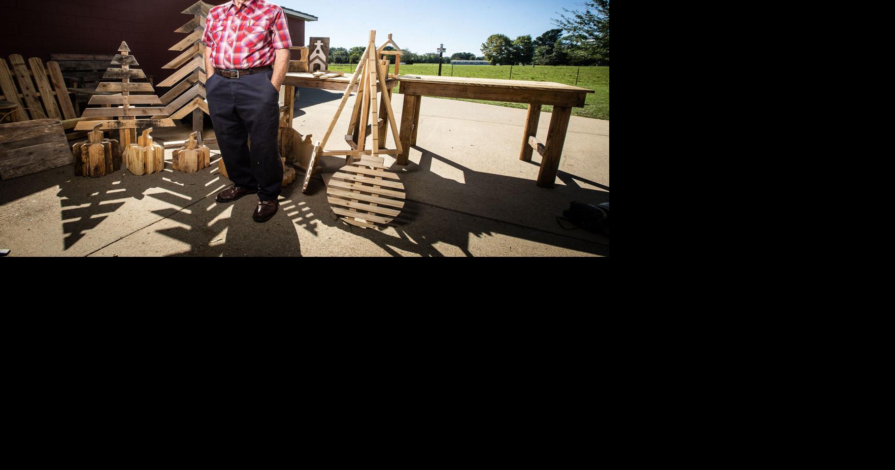 Carpenter spends all year prepping for Hwy. 101 Yard Sale | Life ...