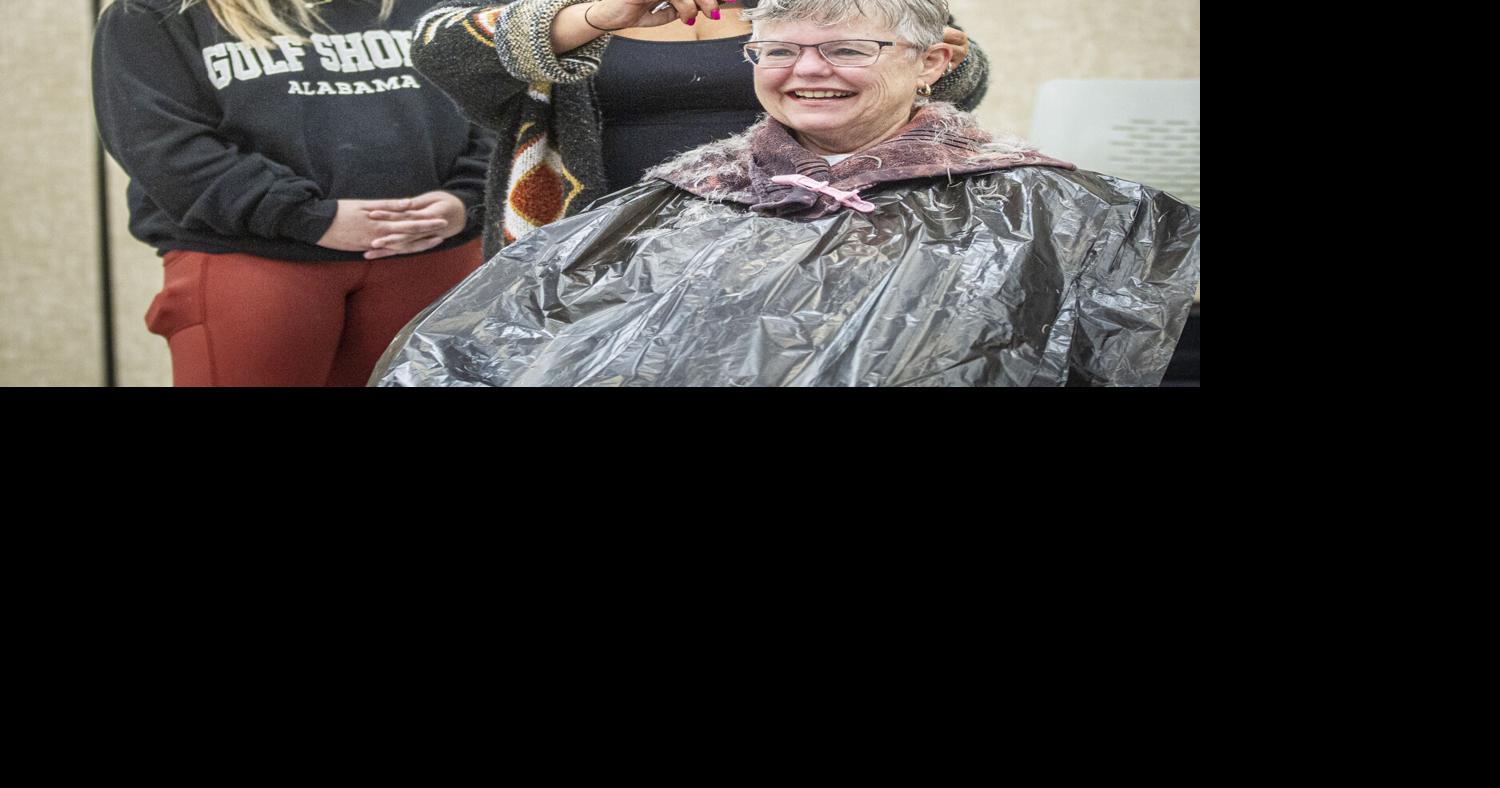 Program helps UNA students tame their manes | Local News | timesdaily.com