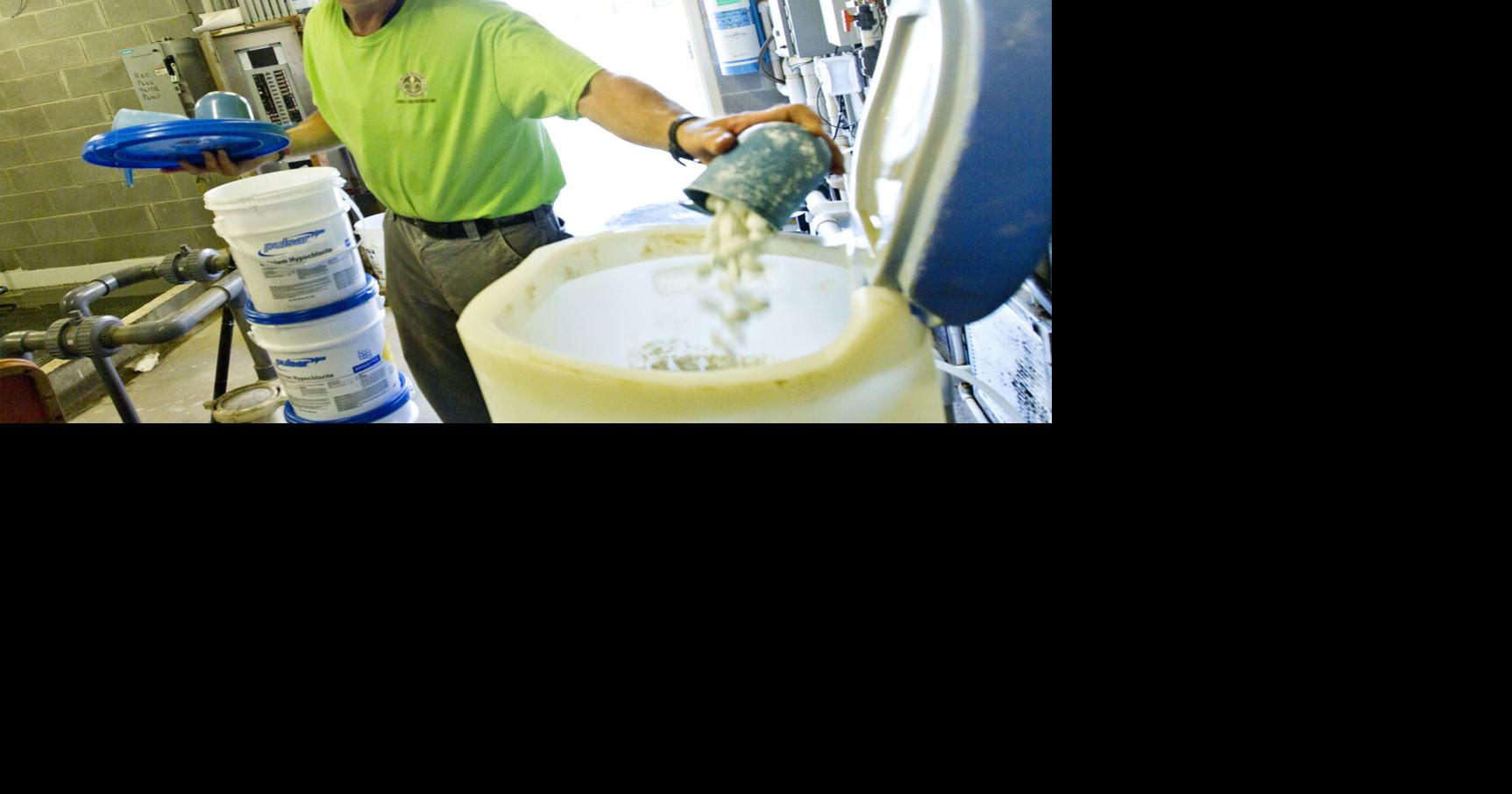 Pool and Splash Pad Maintenance | Gallery | timesdaily.com
