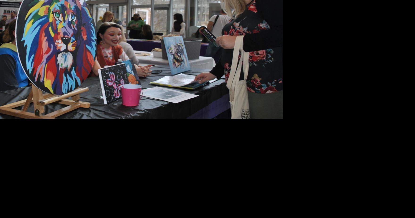 UNA students share side hustles | Local News | timesdaily.com