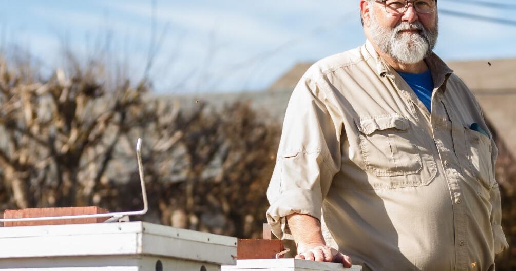 Robert Swaim shares passion for beekeeping | Food | timesdaily.com