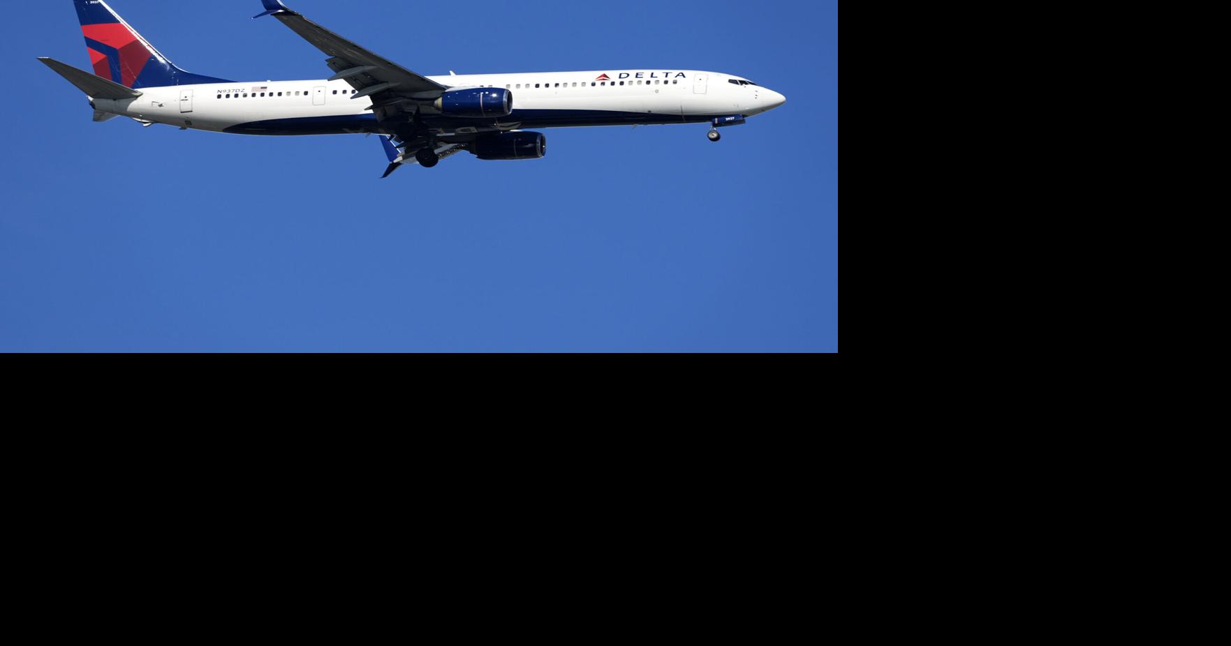 Delta flight diverted after passengers served spoiled food | Travel ...