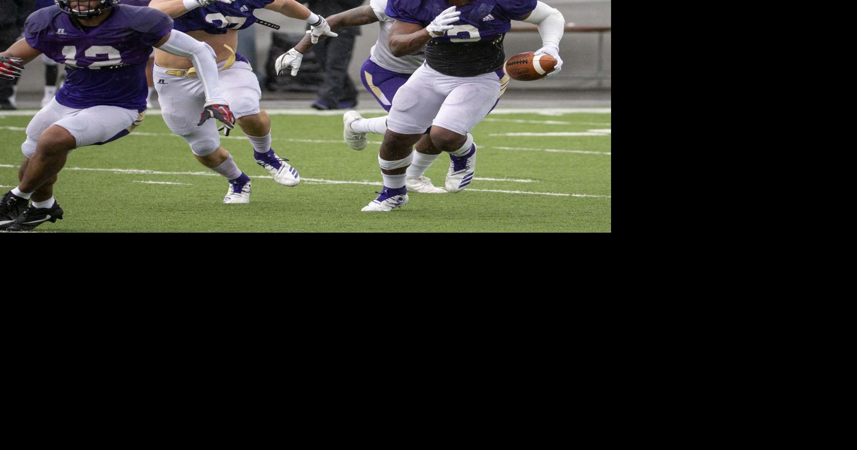 UNA SPRING GAME: Touchdown on final play lifts White past Purple | Top ...