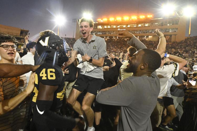 College football: Alabama at Vanderbilt | Gallery | timesdaily.com