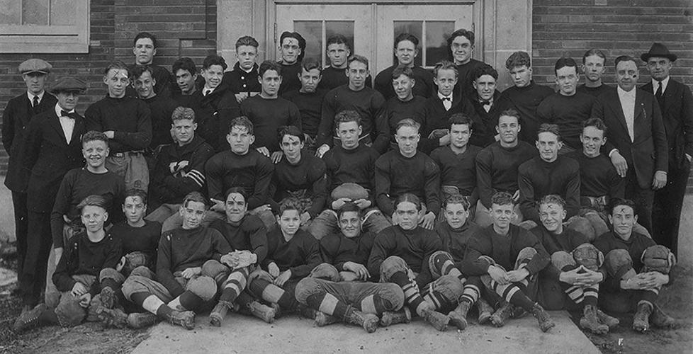 Turkey Day Football 1922 | Webster Kirkwood Times | timesnewspapers.com