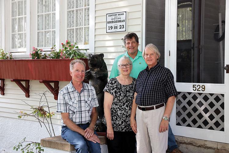 Webster Groves Historical Society Awards 500th “Century Home” Plaque To ...