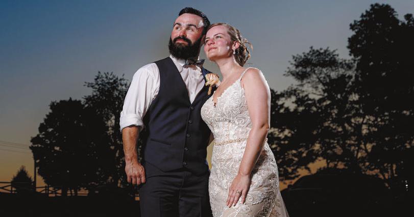 Alexis Brooks and Drew Humphrey | Spotlight Weddings | tnvalleybrides.com