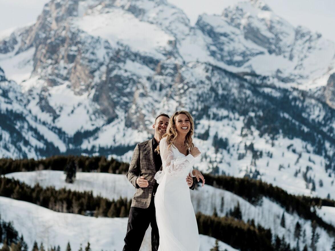 Jasmine Renee Tate and Jonathan Michael Harden | Spotlight Weddings ...