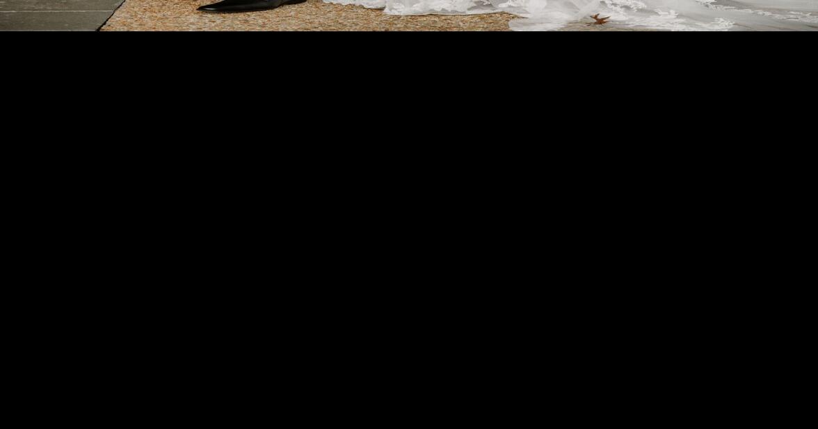 Beth Jones and Matthew Ranson | Spotlight Weddings | tnvalleybrides.com